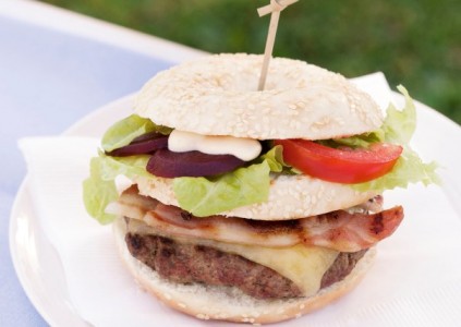 Kiwi Bagel Burger | Recipes For Food Lovers Including Cooking Tips At ...