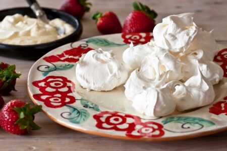 Making Meringue Desserts | Recipes For Food Lovers Including Cooking ...